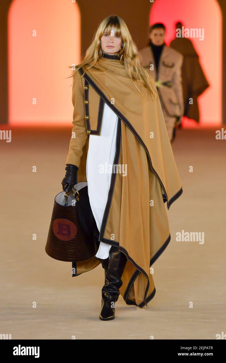 Model Julia Stegner walks on the runway at the Balmain fashion show ...