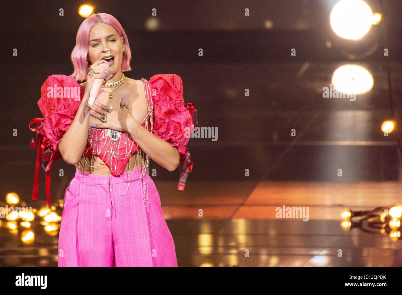 Anne-Marie Nicholson during the final of The Voice of Holland 2020 in ...