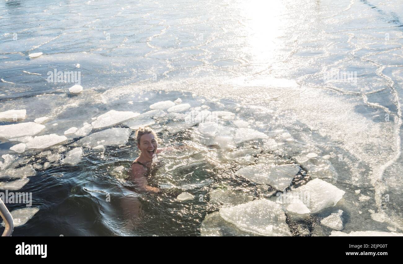 Cold Water swimming in Copenhagen, the temperature was -7C. Regular ...