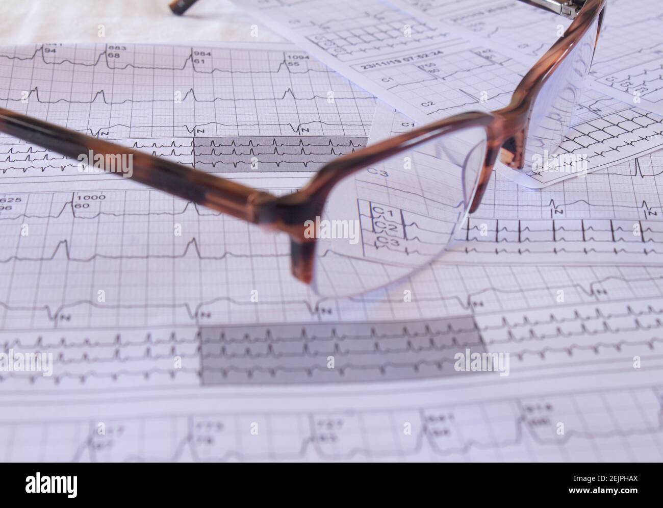 Ekg And Cardiogram High Resolution Stock Photography and Images - Alamy