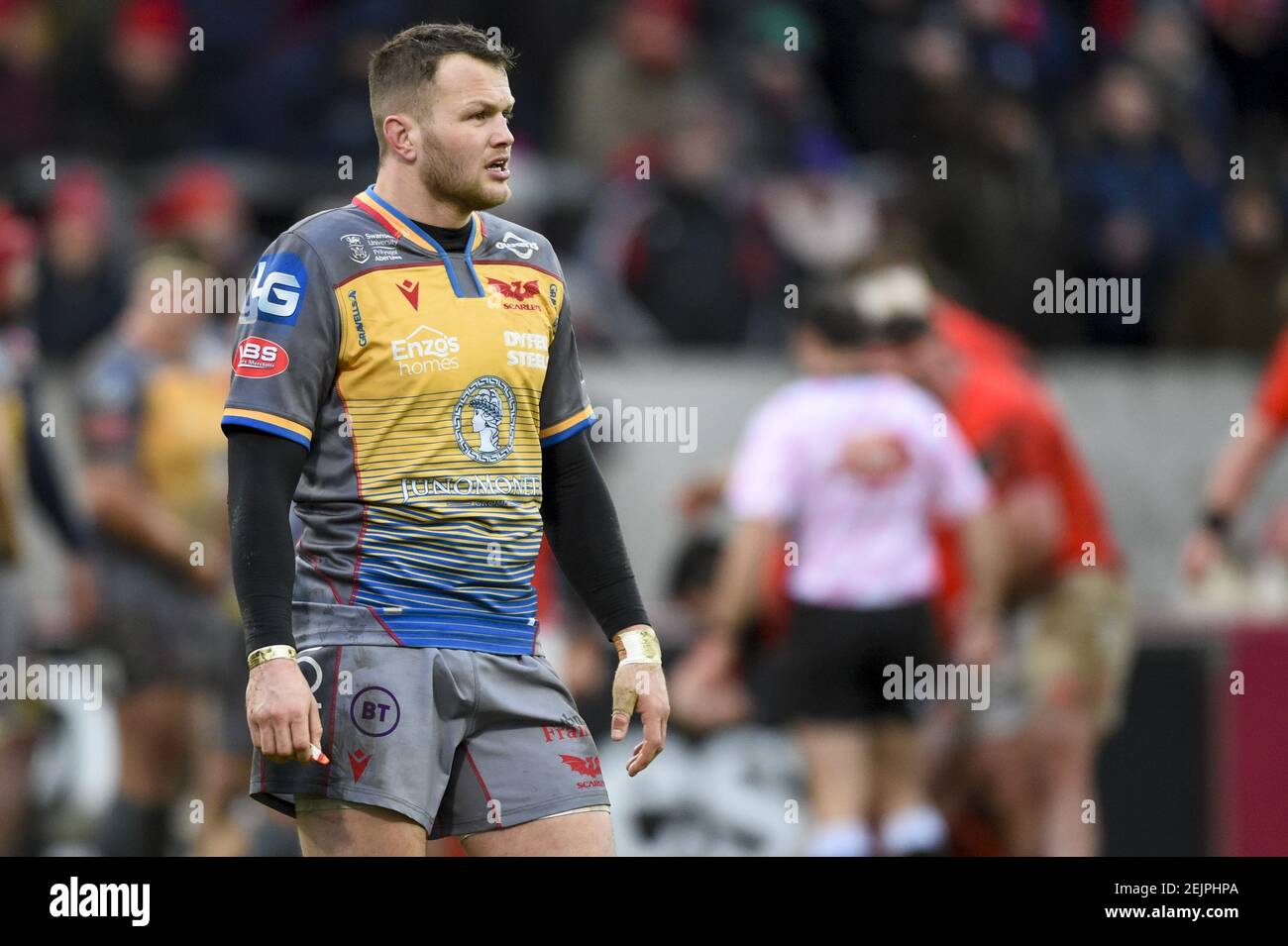 Steffan Hughes of Scarlets during the Guinness PRO14 Round 13 match ...