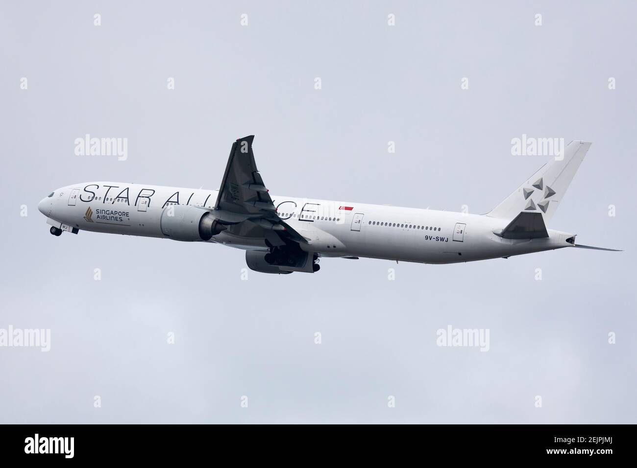 Singapore Airlines (Star Alliance Livery) Boeing 777 registration 9V ...
