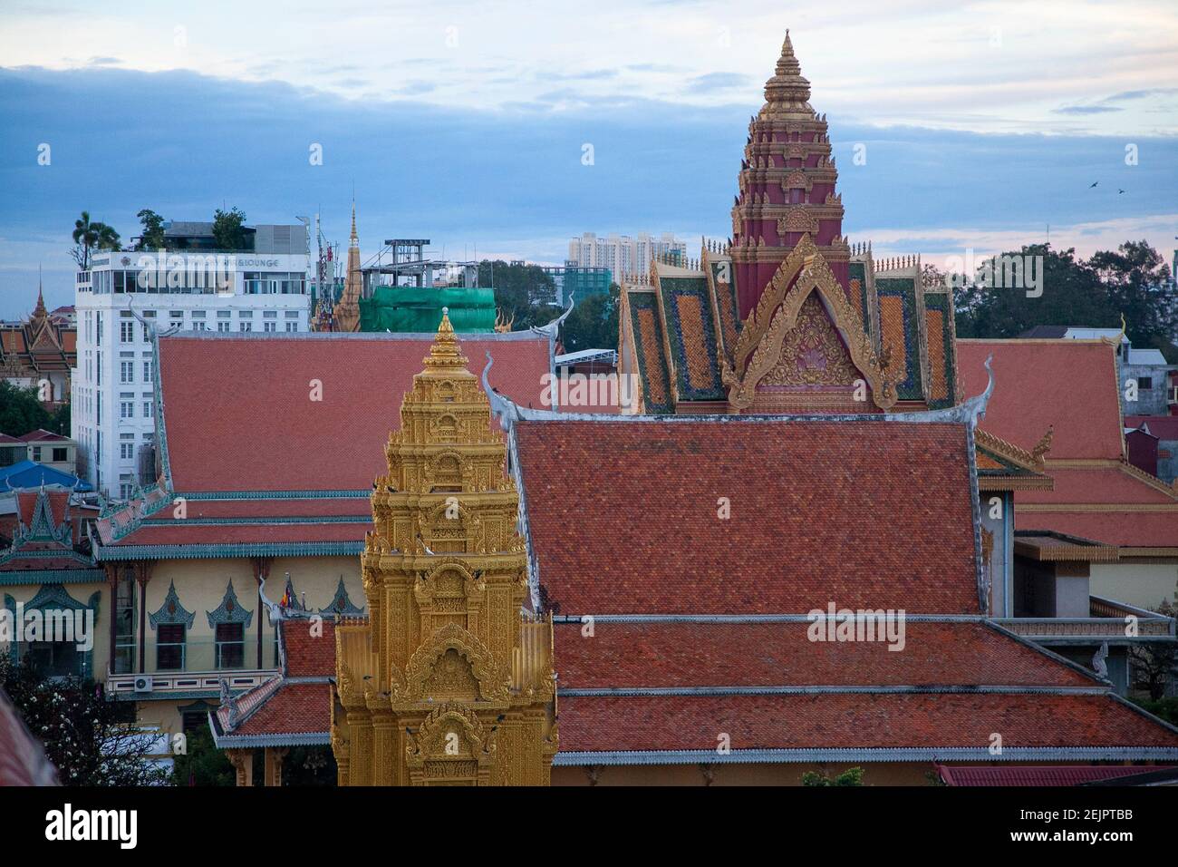 The skyline and rooftops of Phnom Penh Cambodia Stock Photo - Alamy