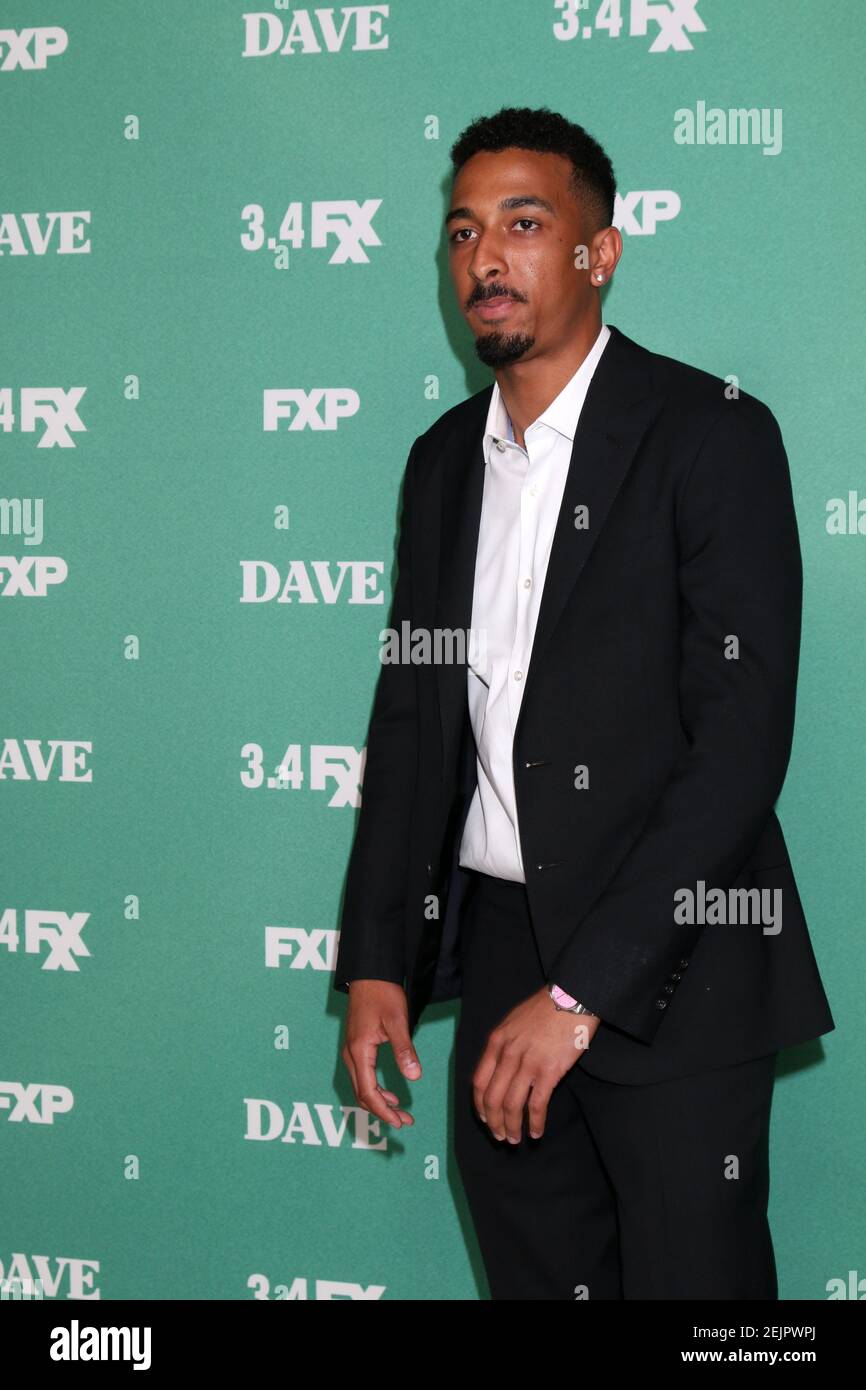 LOS ANGELES - FEB 27: Travis Bennett, Taco at the "Dave" Premiere ...