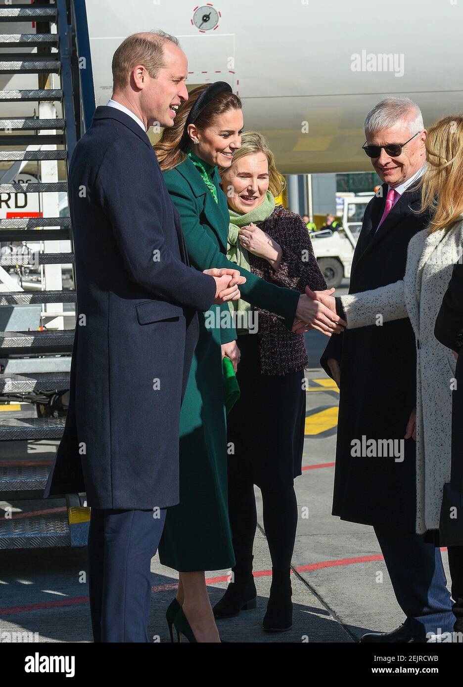 Prince William and Catherine, Duke and Duchess of Cambridge arrive at ...