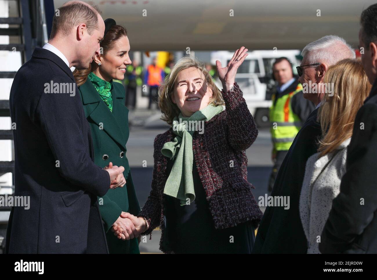 Prince William and Catherine, Duke and Duchess of Cambridge arrive at ...