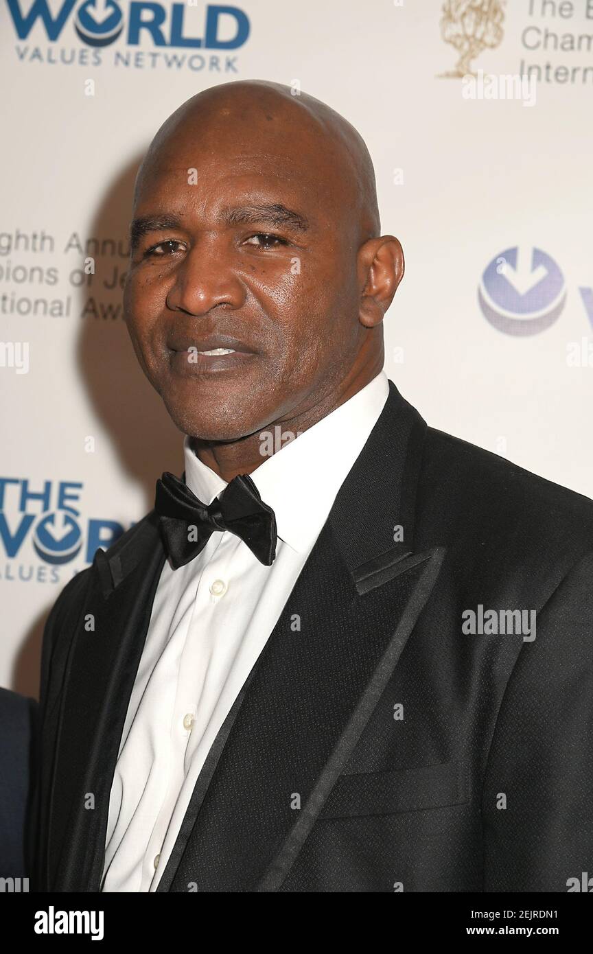 Honoree Heavyweight Champion of the World Evander Holyfield attends The ...