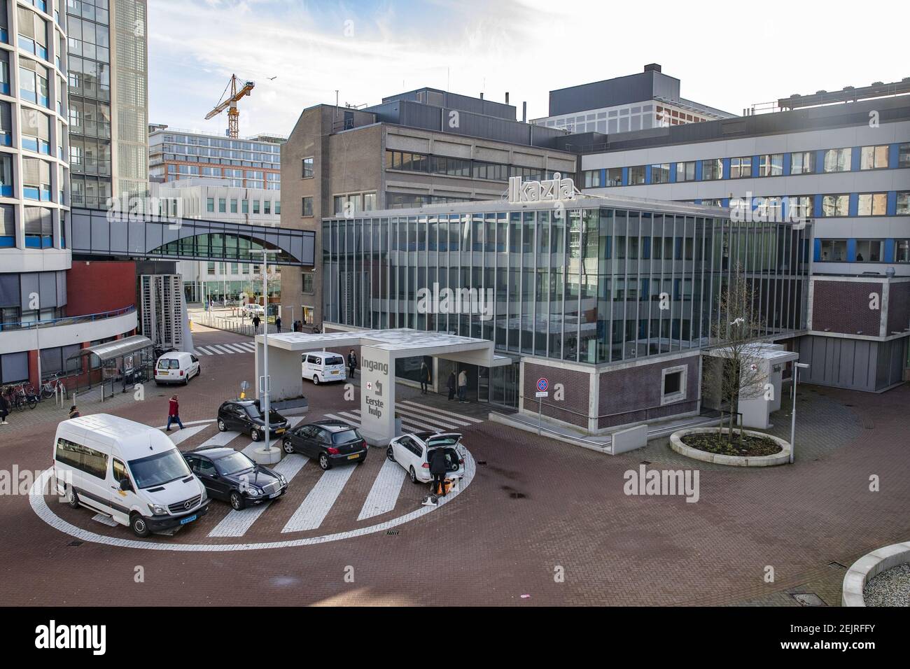 ROTTERDAM, Zuid, 04-03-2020, A patient from the Ikazia Hospital has the ...