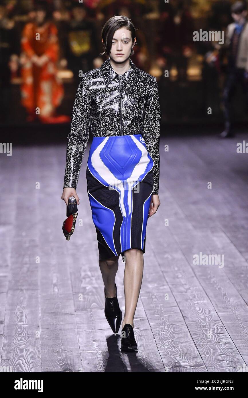 Model Kim Schell walks on the runway at the Louis Vuitton fashion show ...