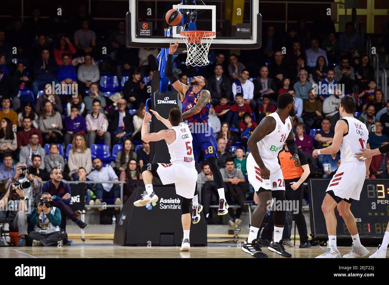 BARCELONA, SPAIN - MARCH 06: Thomas Bray of FC Bayern Munich and Adam ...