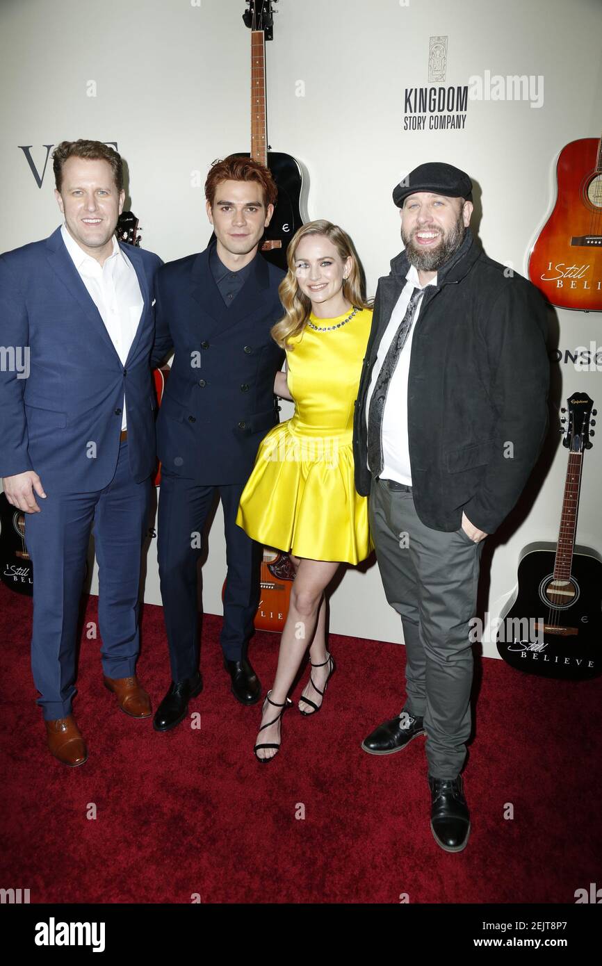 John Erwin, KJ Apa, Britt Robertson, Andy Erwin walking the red carpet ...