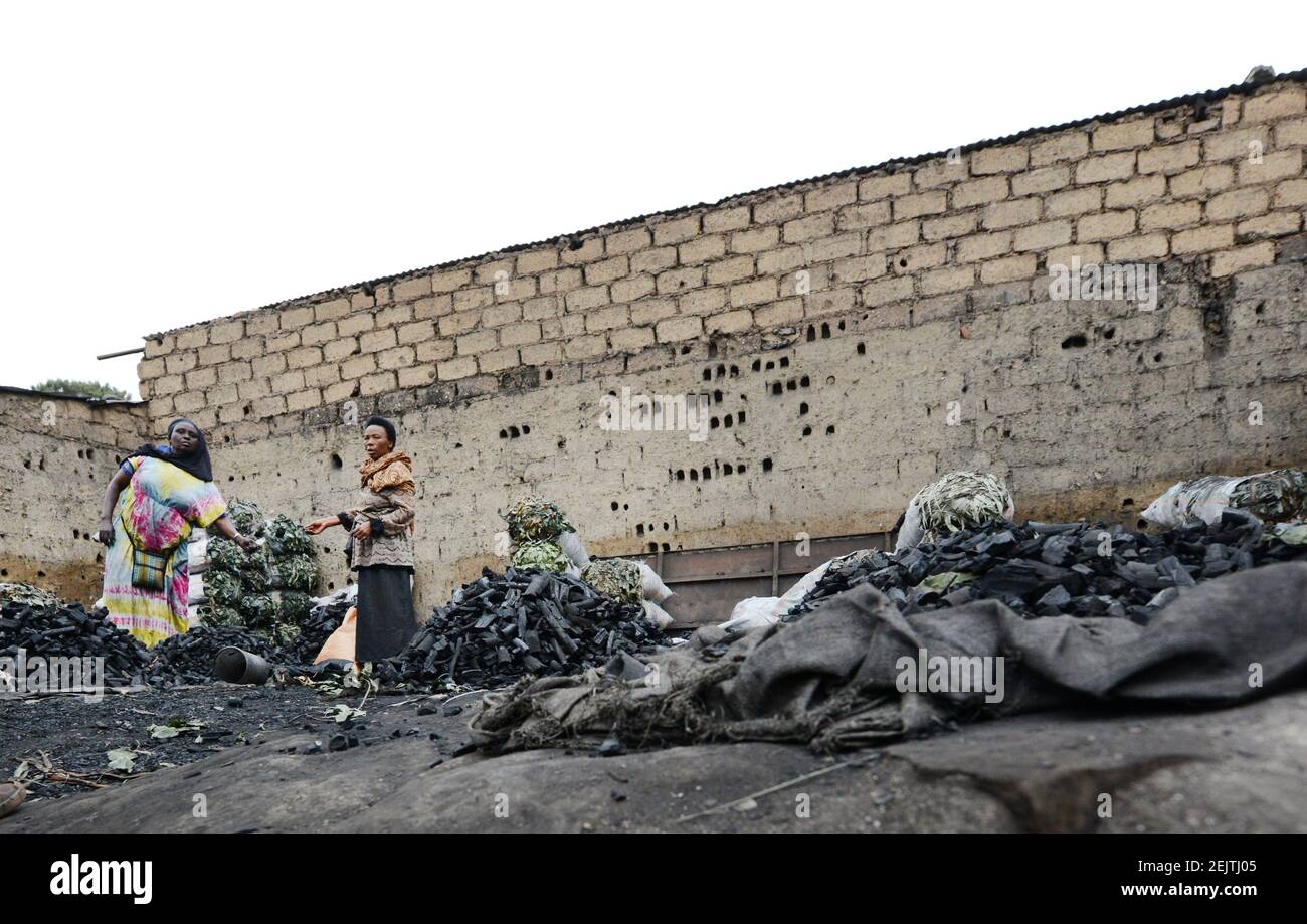 A small Carcoal factory in Kigali, Rwanda Stock Photo - Alamy