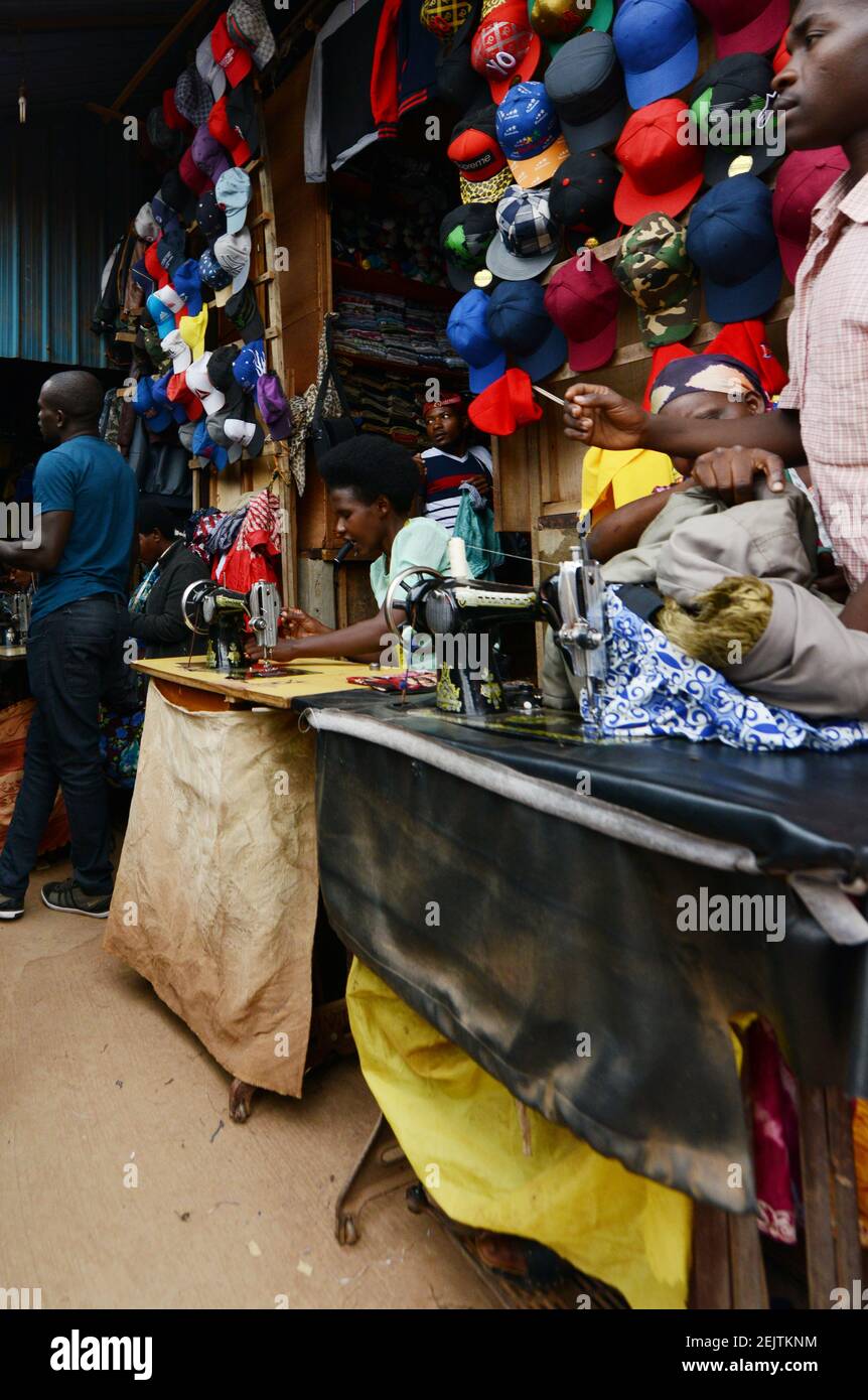The vibrant Kimironko Market in Kigali, Rwanda Stock Photo - Alamy
