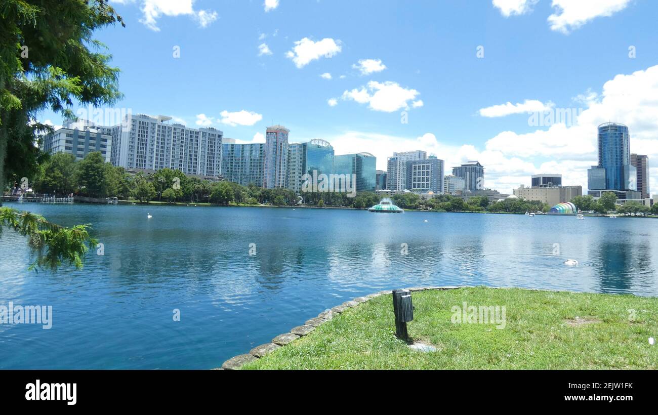 Lake eola park down hi-res stock photography and images - Alamy