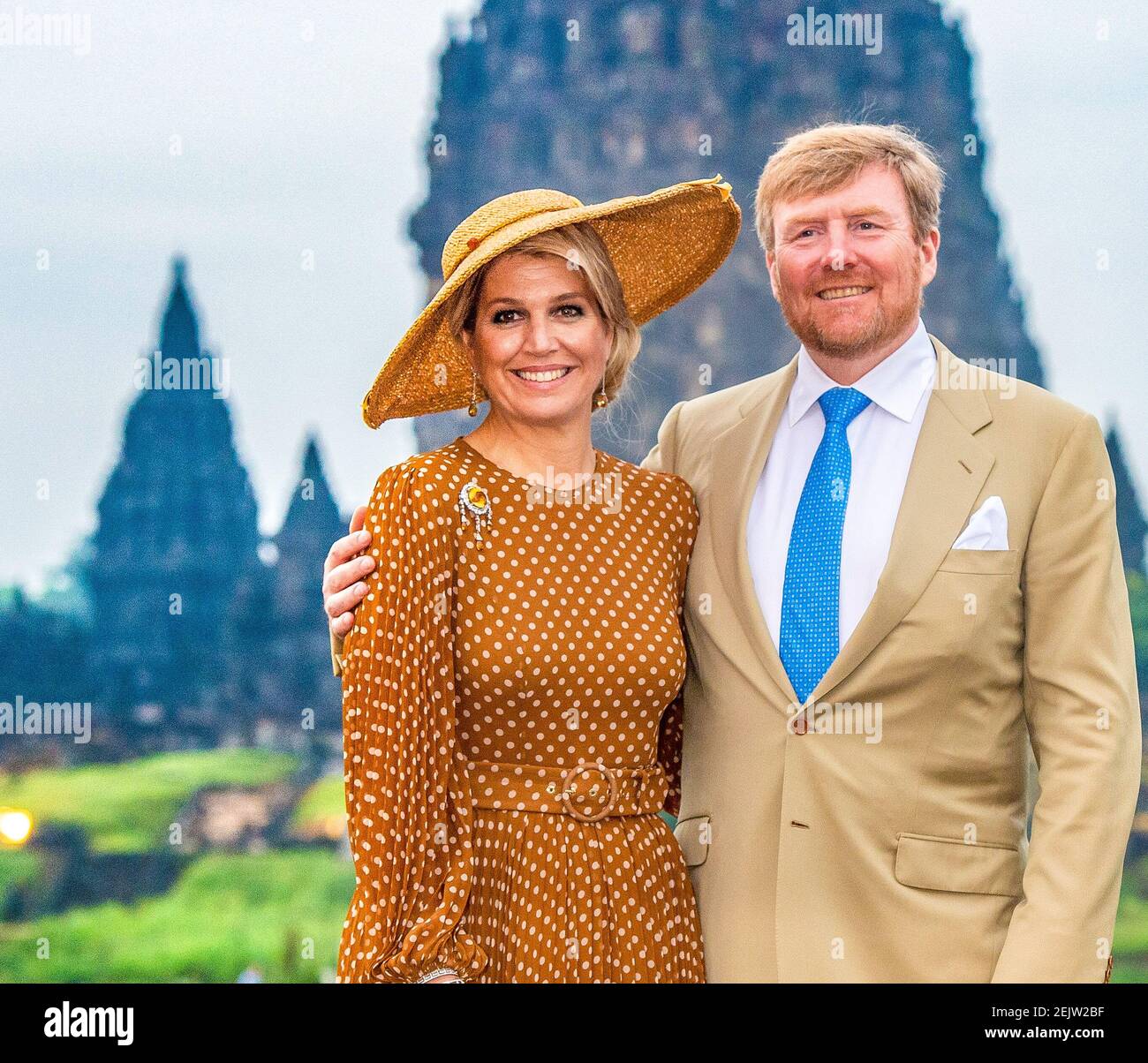 King Willem-Alexander and Queen Maxima of The Netherlands posing at the ...