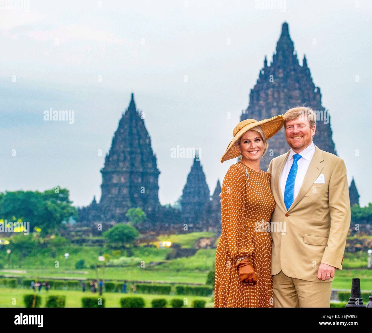 King Willem-Alexander and Queen Maxima of The Netherlands posing at the ...