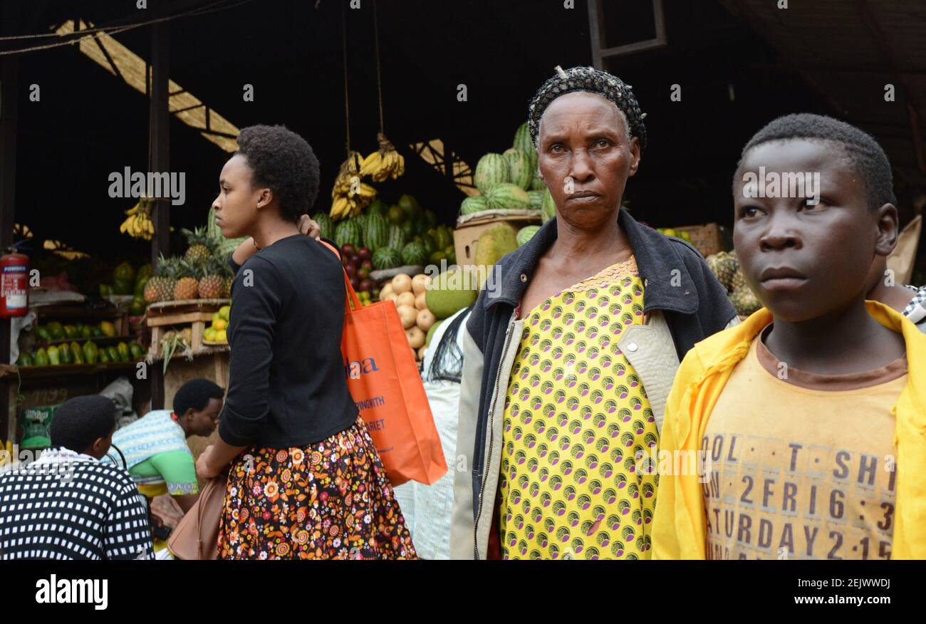 The vibrant Kimironko Market in Kigali, Rwanda Stock Photo - Alamy