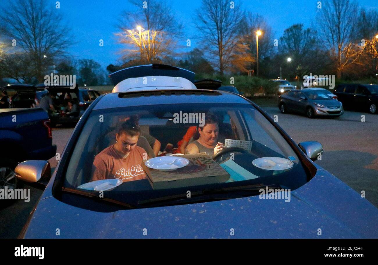 Maggie Weddle, left, and Janae Aardal fill out their bingo cards while ...