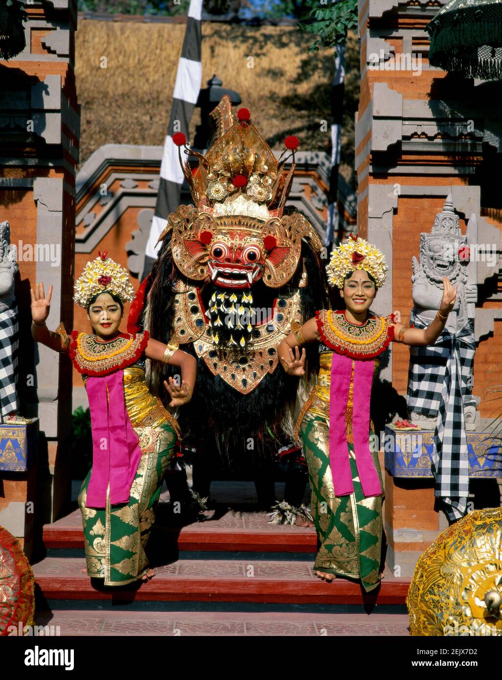 Asia,Indonesia, Bali,portrait of beautiful smiling Balinese legong ...