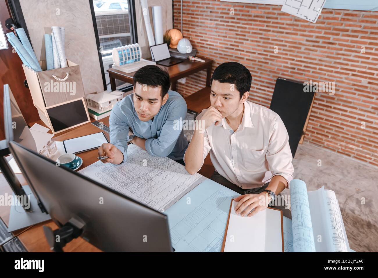 Guide industrial design hi-res stock photography and images - Alamy