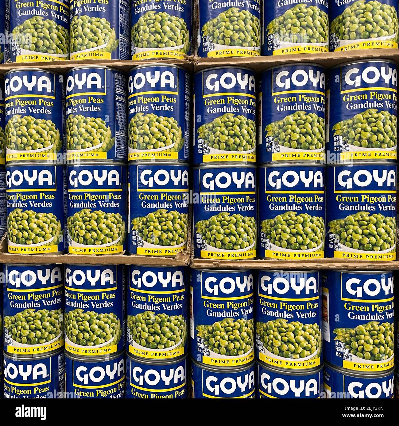 Orlando,FL USA - February 8, 2021: The Goya canned Green Pigeon Peas ...