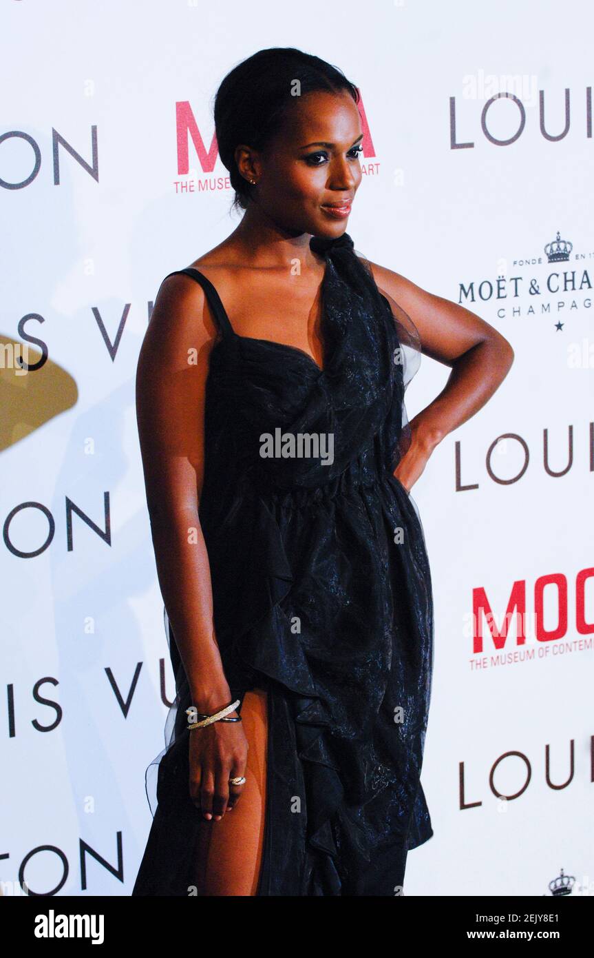 Actress Kerry Washington attends arrivals at the Louis Vuitton Gala ...