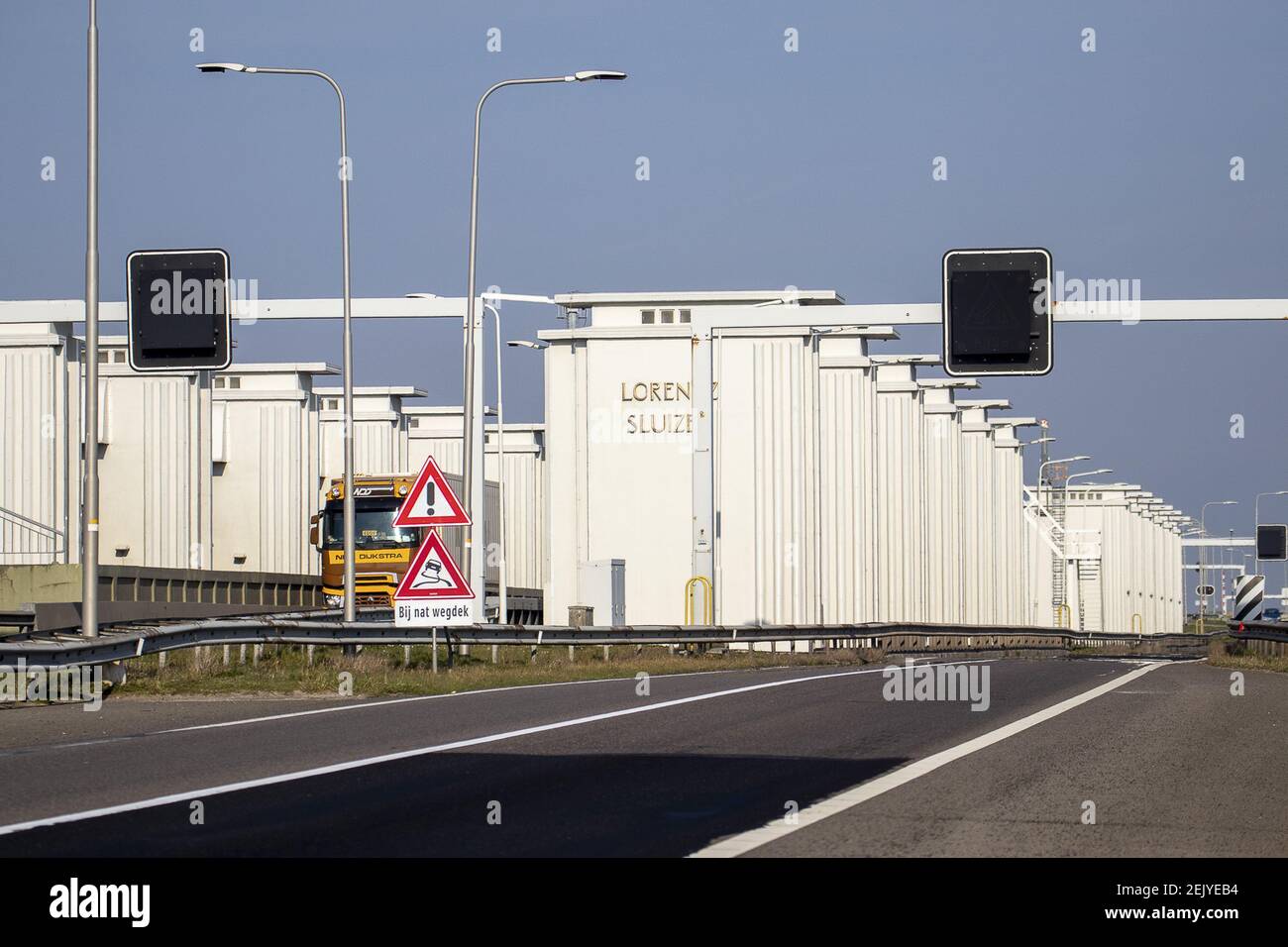 Zurich - 06-04-2020, Afsluitdijk, Dutch waterworks, Zuiderzeewerken ...