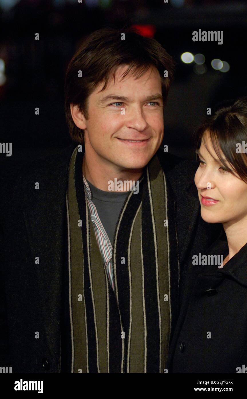 Actor Jason Bateman attends arrivals for the premiere of Smokin' Aces ...