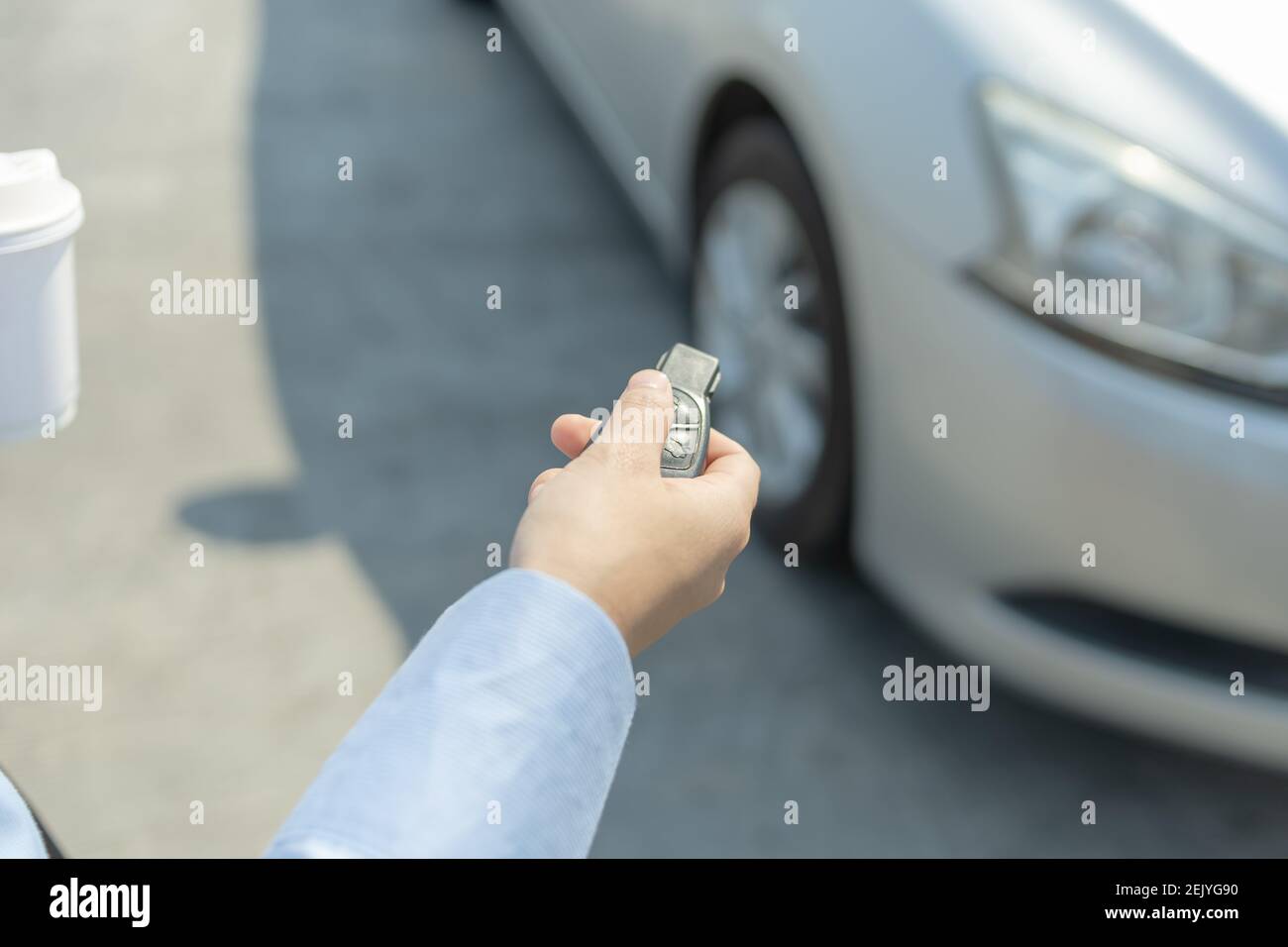 Pressing electronic car key hi-res stock photography and images - Alamy