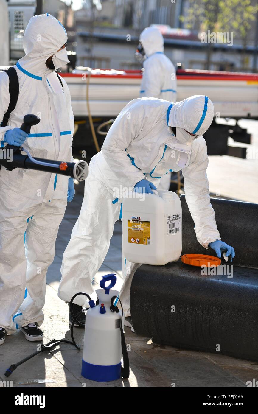 April 10, 2020 - Cannes, France -Spraying of disinfectant in public ...