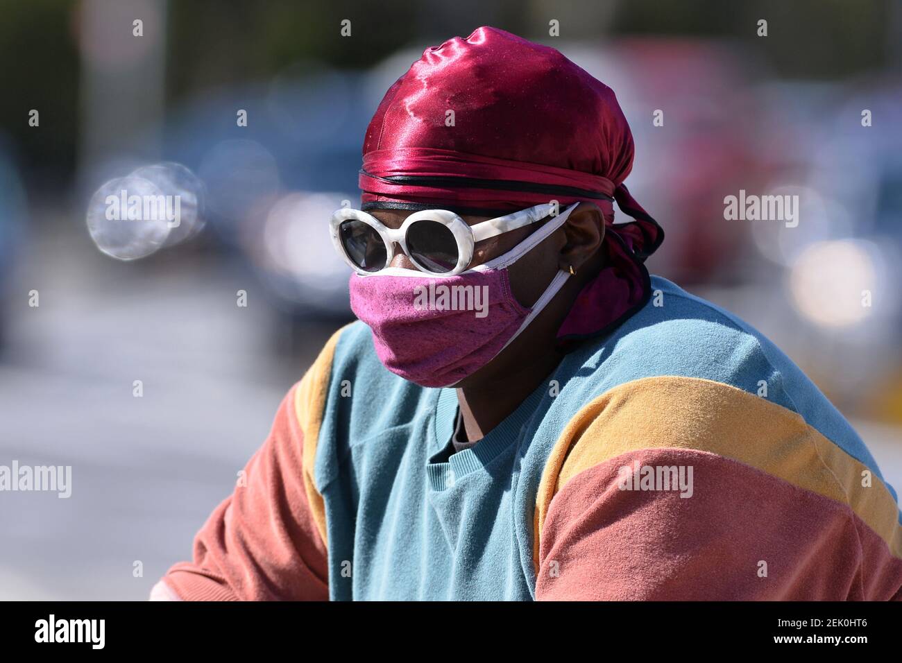Images of people wearing face masks and PPE (Personal Protective ...