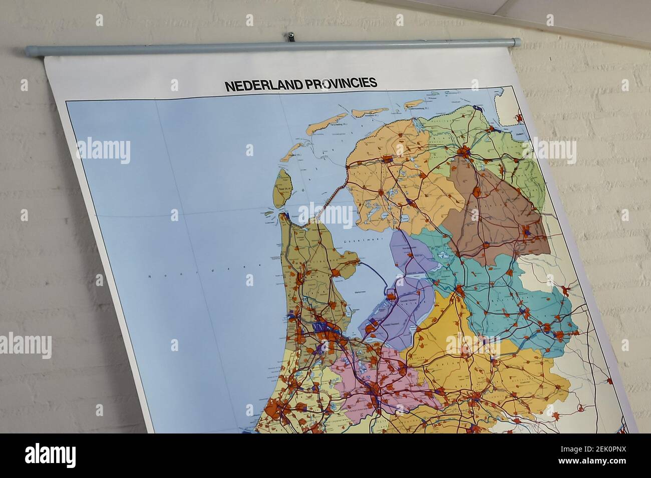 CADZAND, 25-04-2020 , Dutchnews, Elementary School De Kustschool, Wall ...