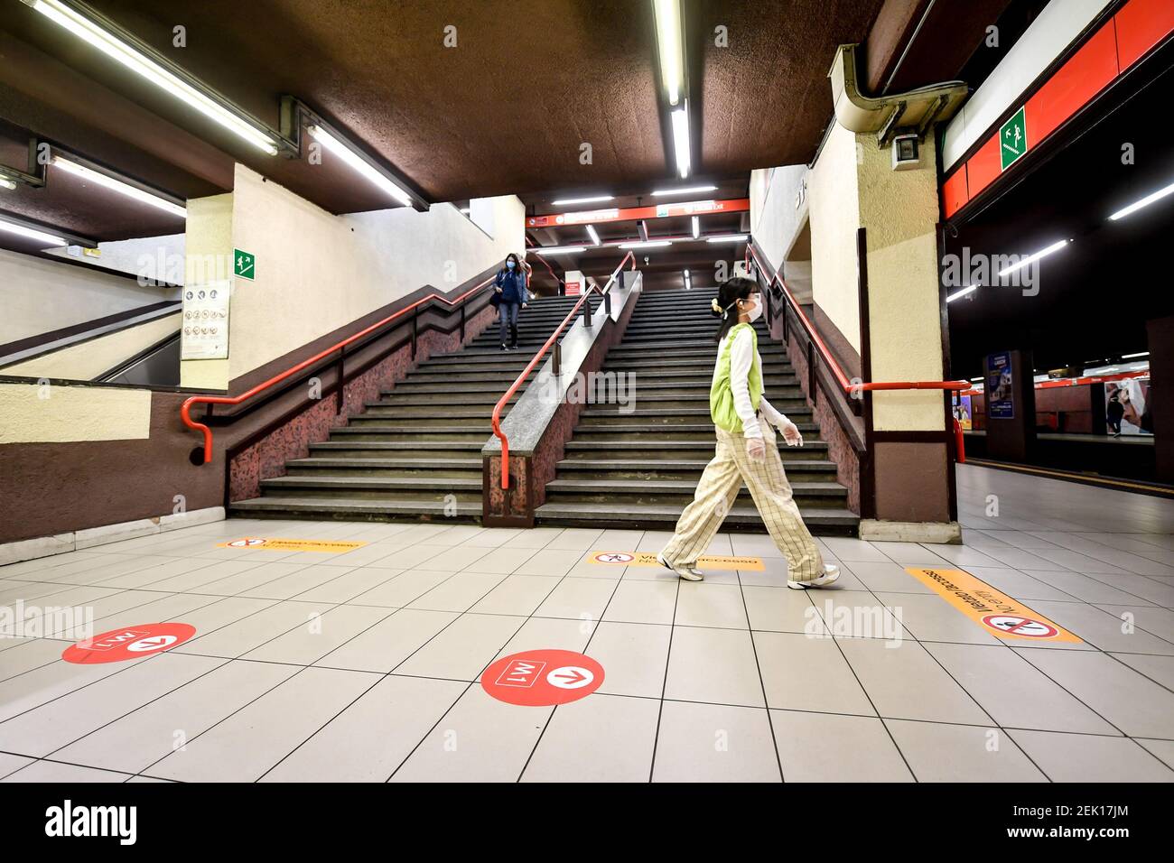 30 Aprile 2020 Milano (Italy) New signage in subway stations to ...