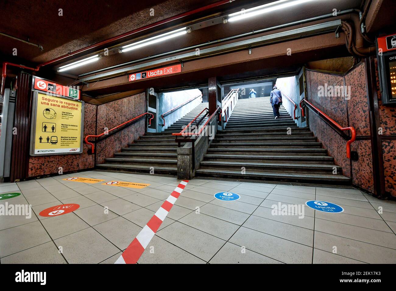 30 Aprile 2020 Milano (Italy) New signage in subway stations to ...