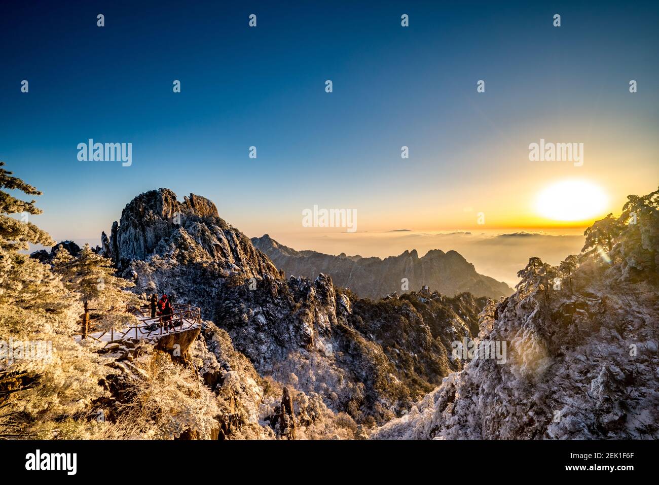 --FILE--The view of Huangshan Mountain, a mountain range well known for ...