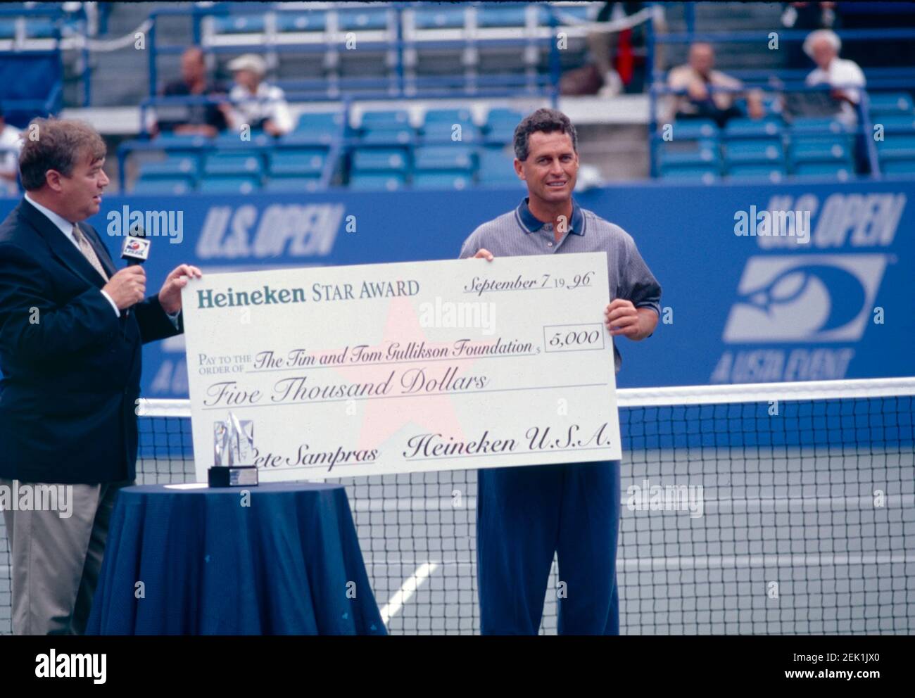 Gullikson hi-res stock photography and images - Alamy