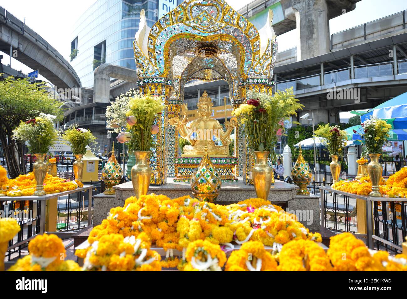 Erawan Shrine Ratchaprasong Intersection, Ratchadamri Road, Lumphini ...