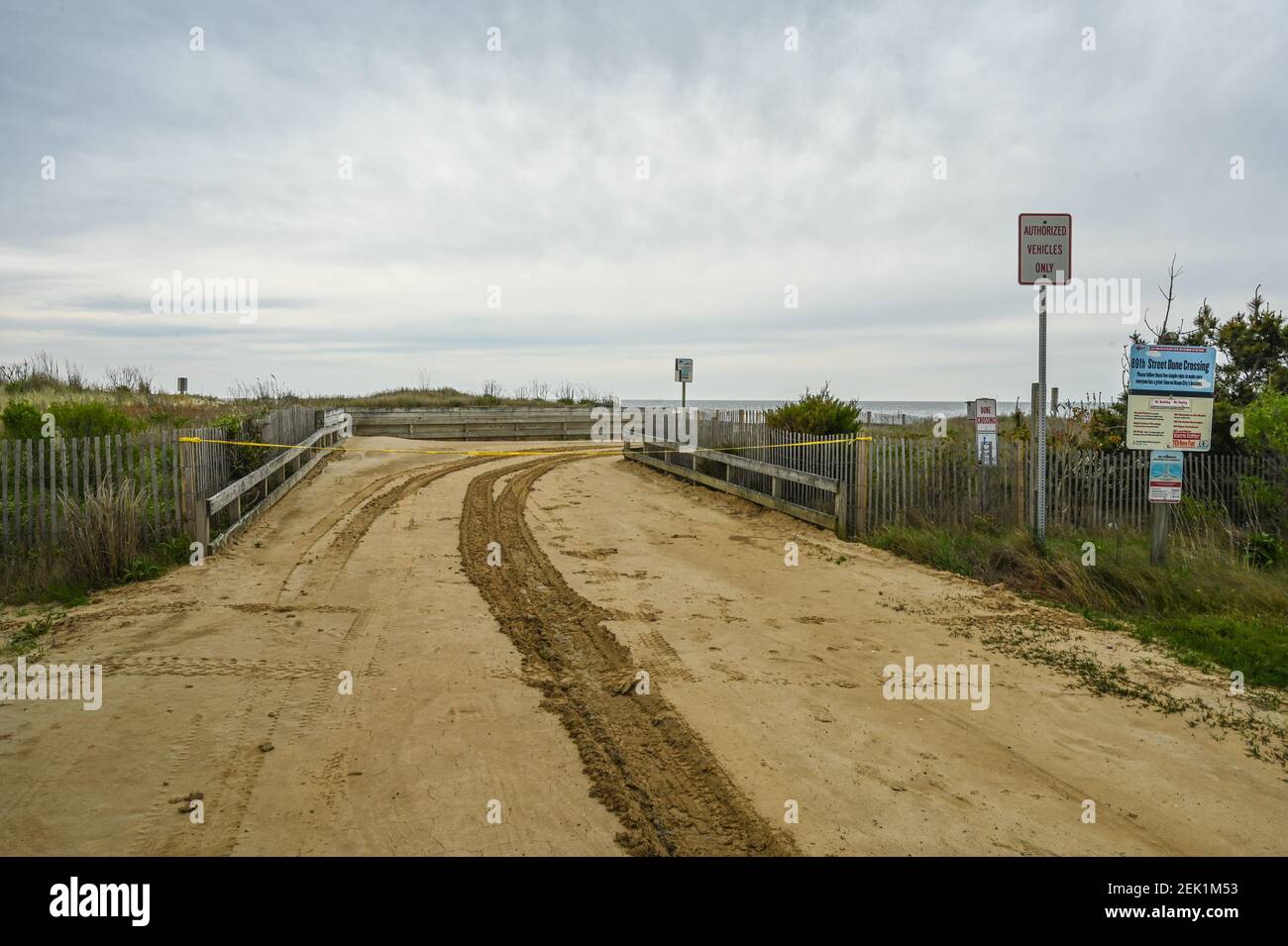 MAY 05, 2020 : Police line blocks off the beach access to the 19th ...