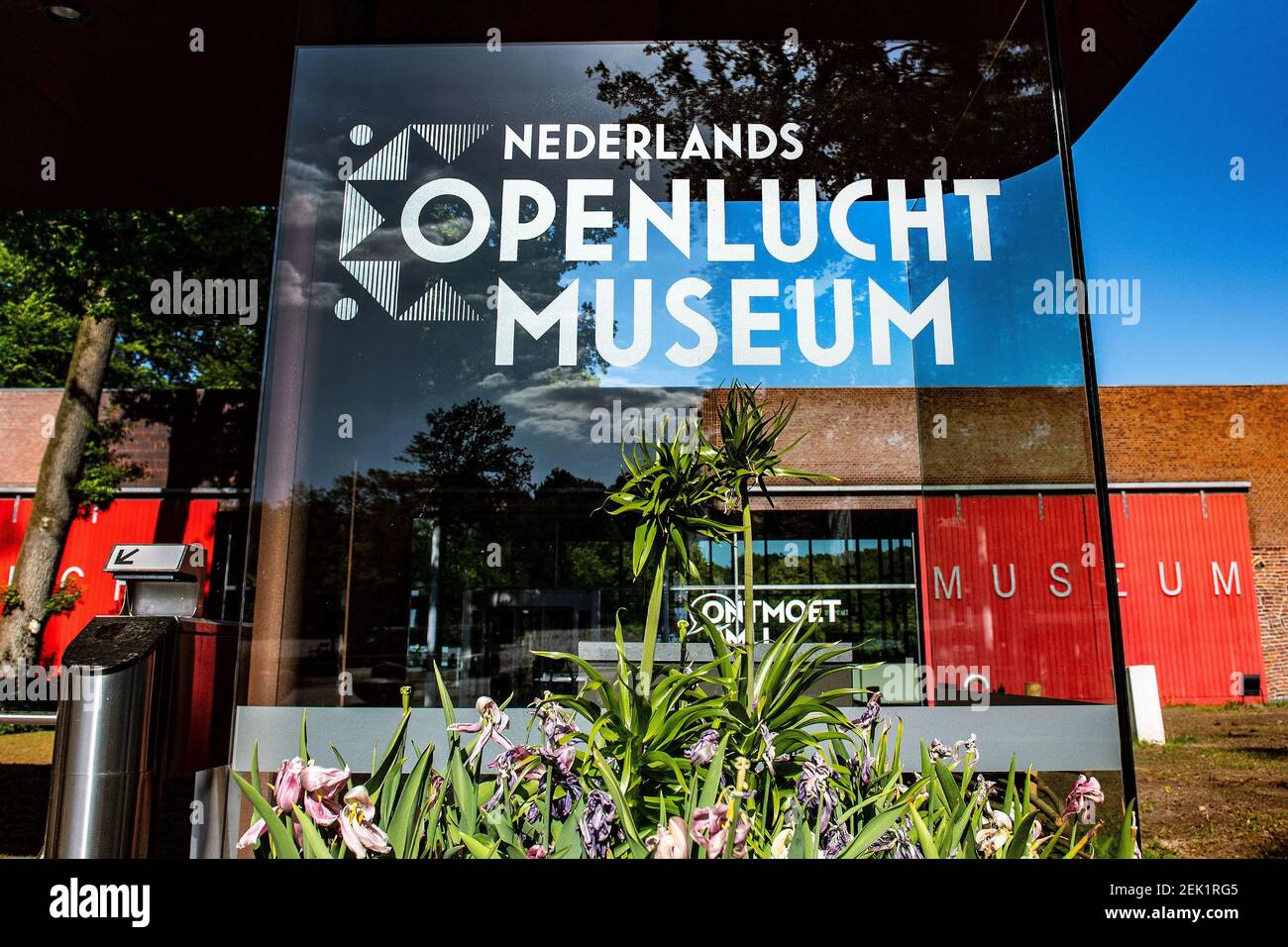 ARNHEM 07 05 2020 Netherlands Dutchnews Main Entrance Nederlands