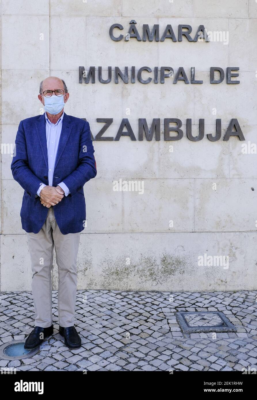 Azambuja, 05/07/2020 - Workers from the Azambuja logistics platform ...