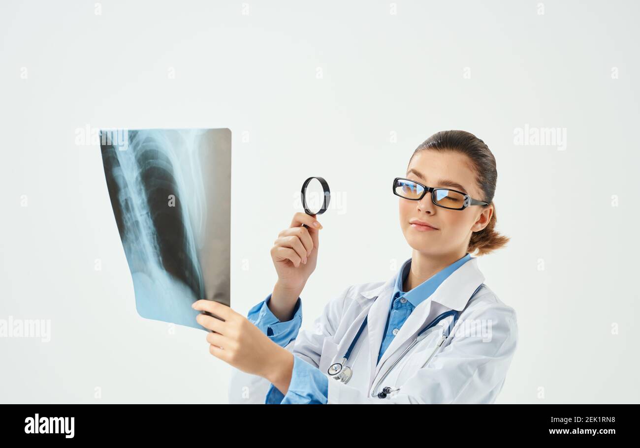 Magnifying glass ray hi-res stock photography and images - Alamy
