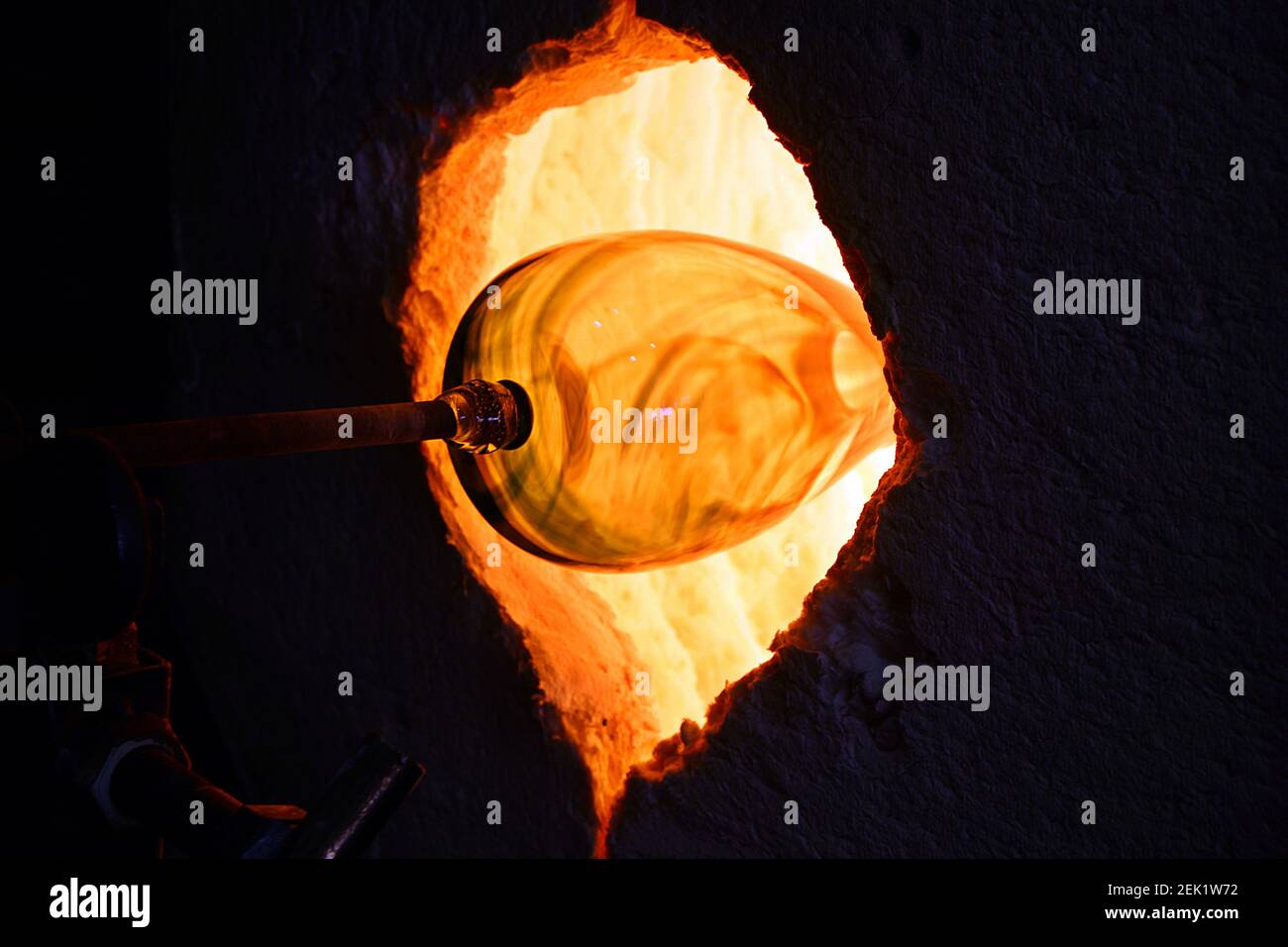 Heating bowl hi-res stock photography and images - Alamy