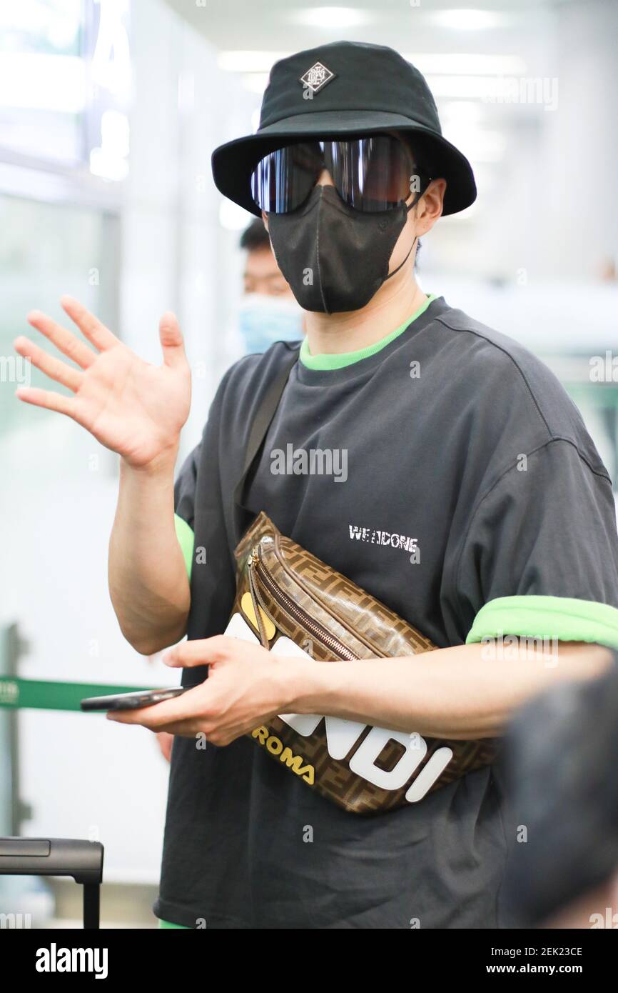 Chinese actor Han Dongjun, also known as Elvis Han, arrives at an ...