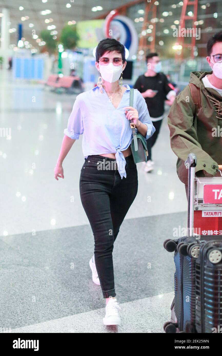 Chinese Mandopop singer and actor Han Geng and his wife Celina Horan, a ...