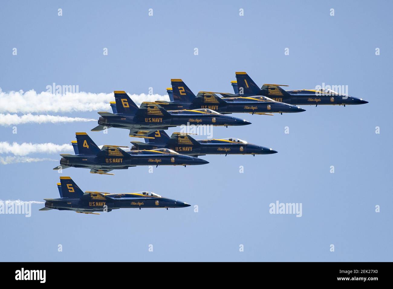 The U.S. Navy Flight Demonstration Squadron Blue Angels flying over ...