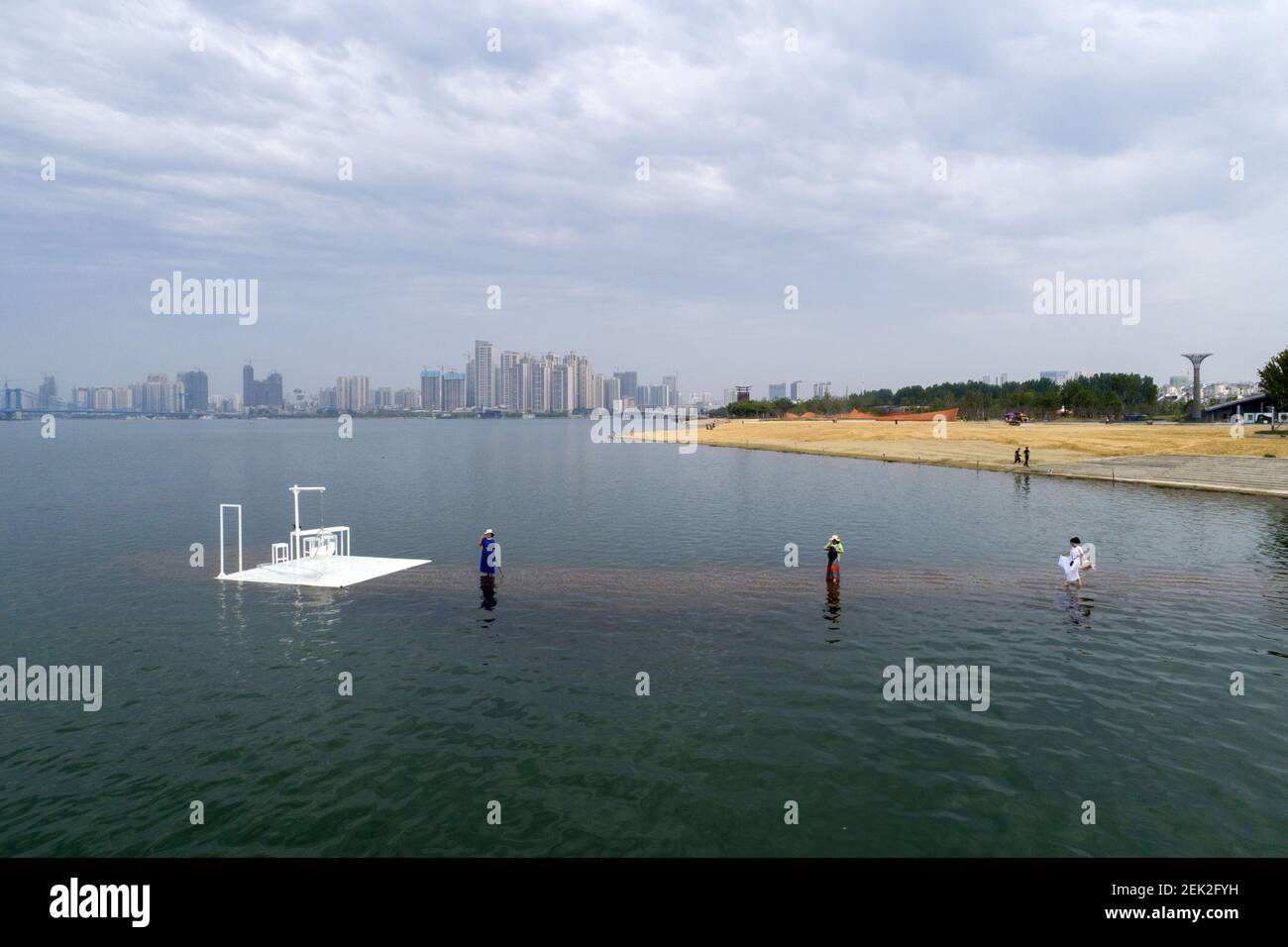Underwater city china river hi-res stock photography and images - Alamy