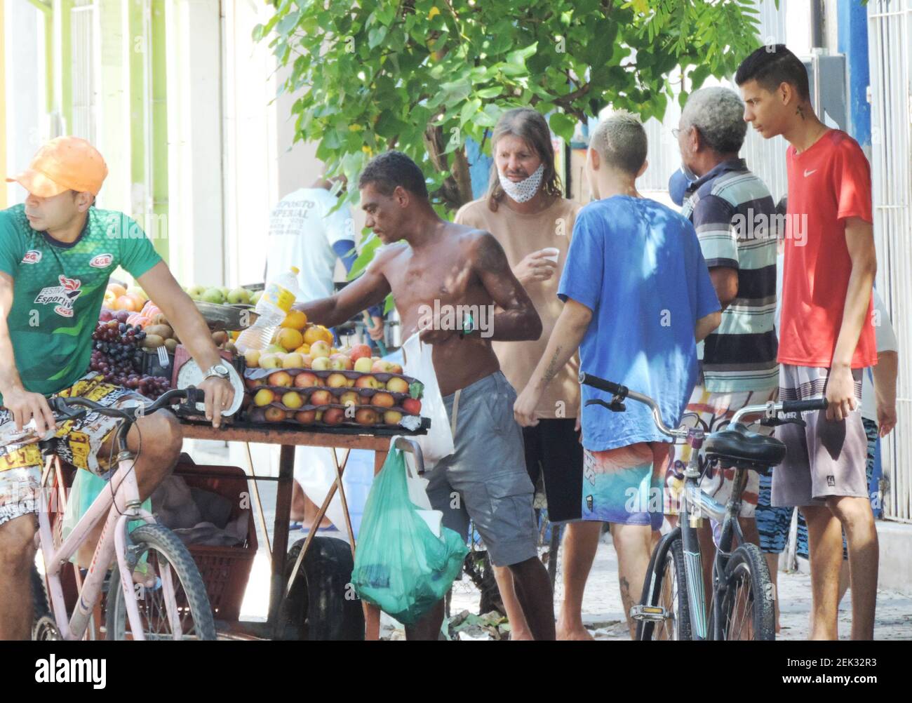 First working day of the strictest social isolation rules in downtown ...