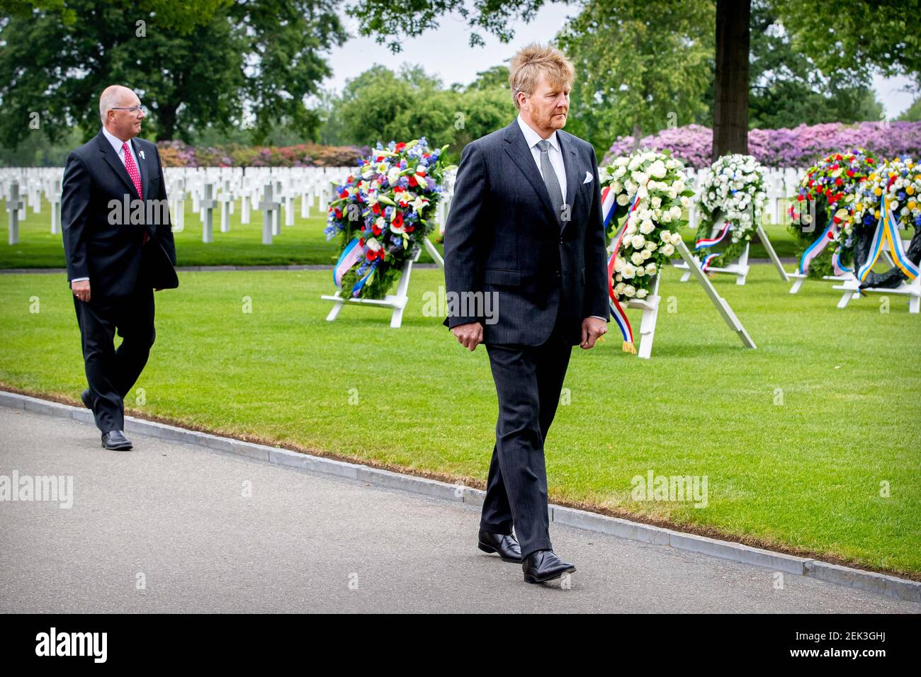 King Willem-Alexander and Ambassador of the United States to the ...