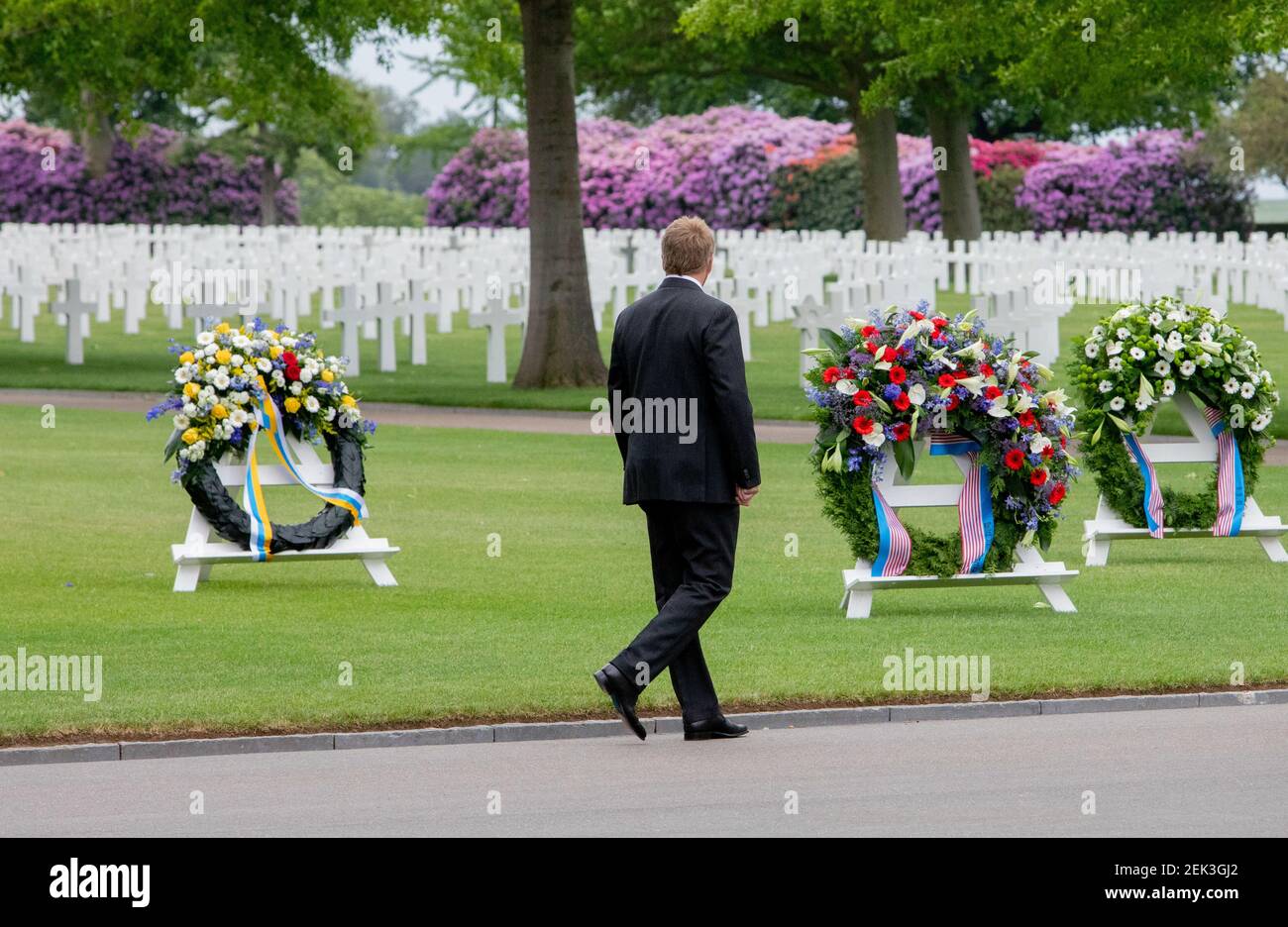 King Willem-Alexander attends Memorial Day at the American Cemetery ...