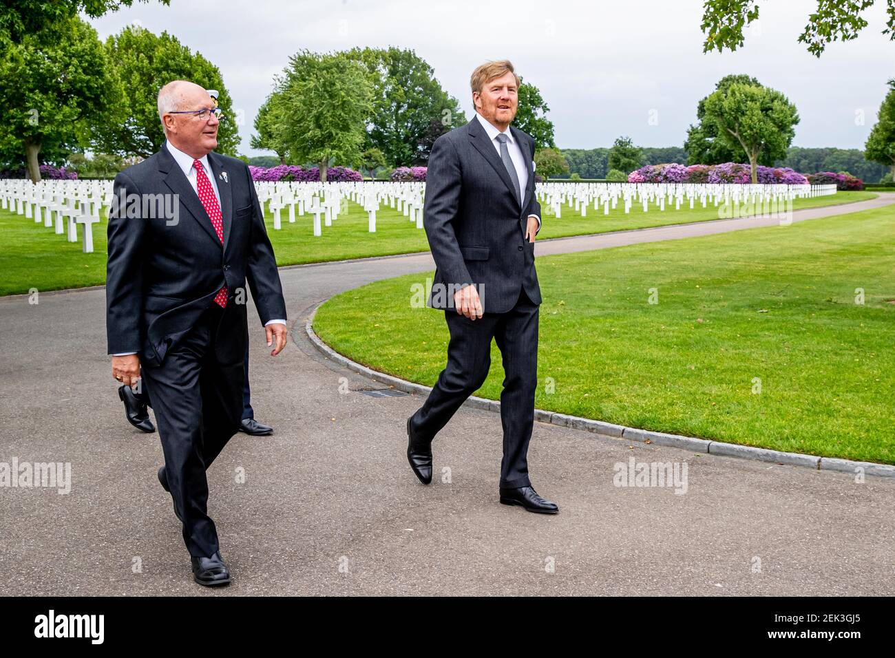 King Willem-Alexander and Ambassador of the United States to the ...